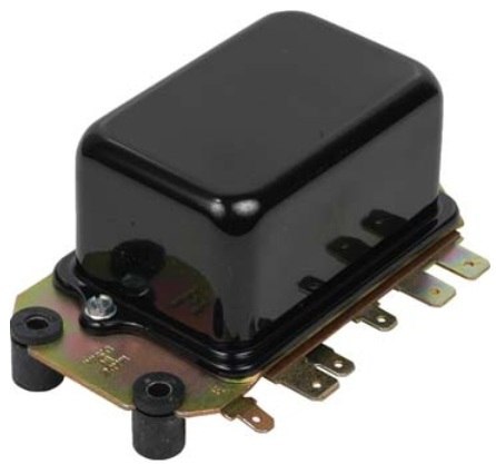 VOLTAGE REGULATOR International Tractor TD-8 B-354 B-364 354 364 TD8 H ...